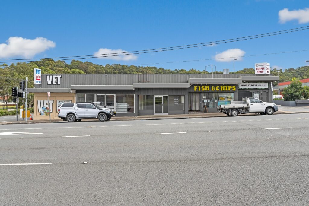Popular Mount Hutton neighbourhood Centre sells – Commercial Collective