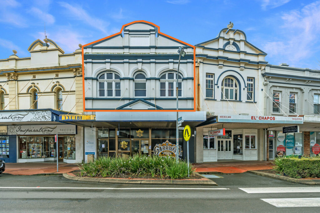 For Lease – Commercial Collective